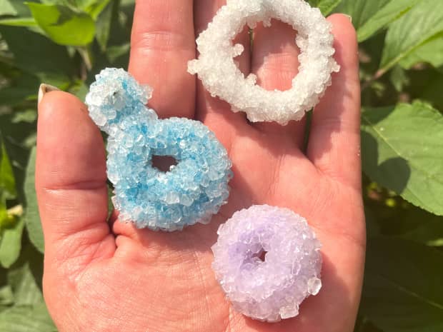 What is Borax and Is Borax a Good, Natural Cleaner?